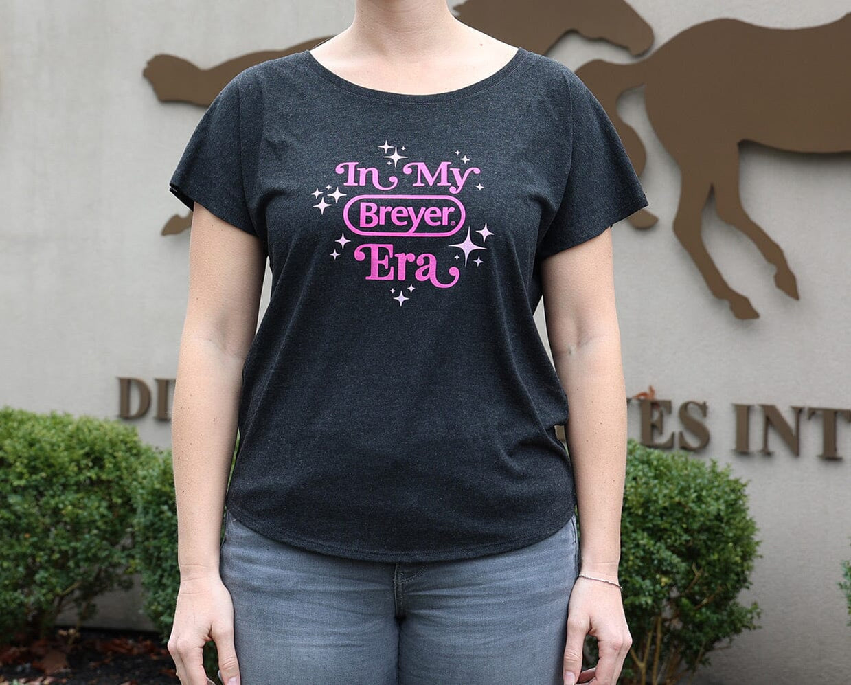 Website Exclusives — BreyerHorses.com