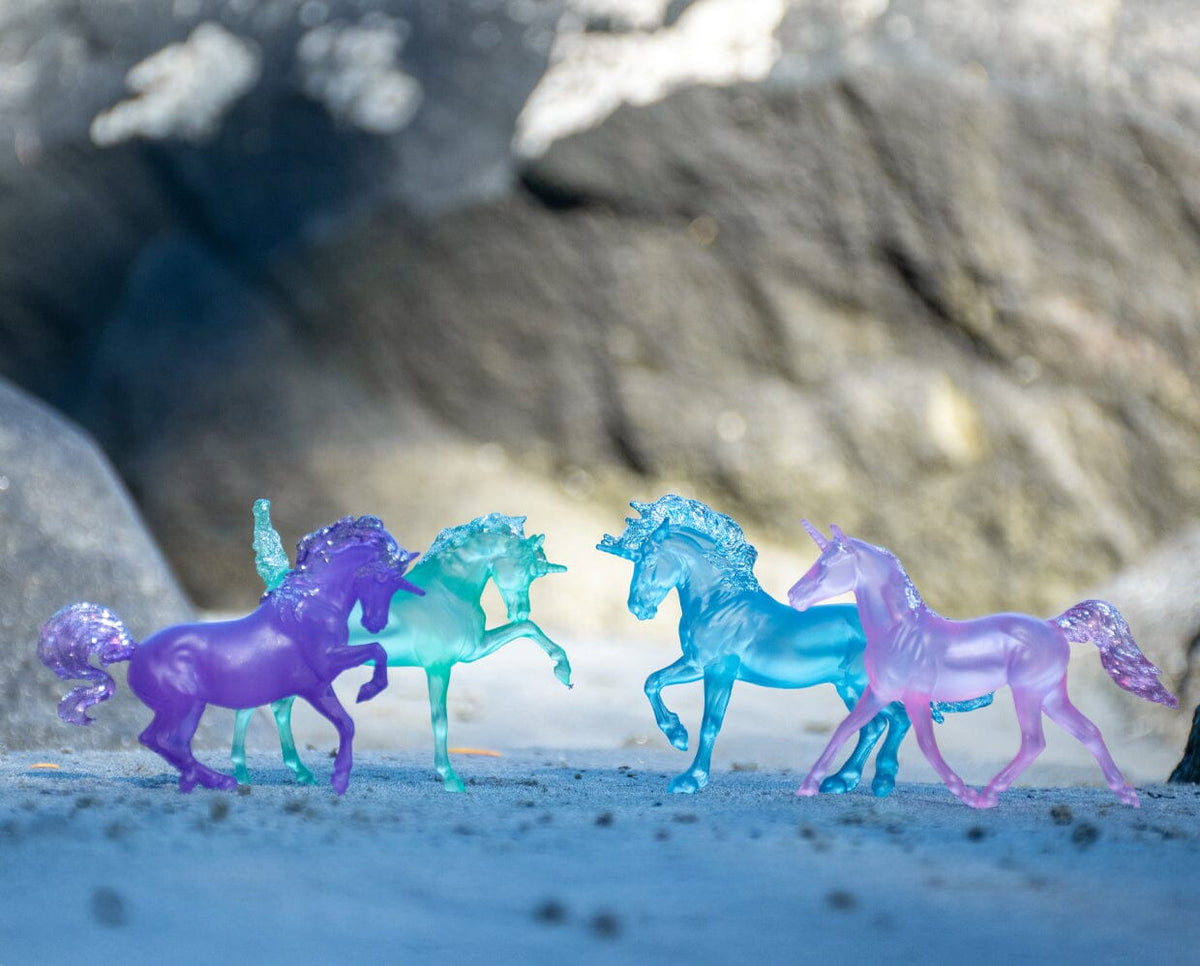 Gems of the Ocean Gift Set — BreyerHorses.com