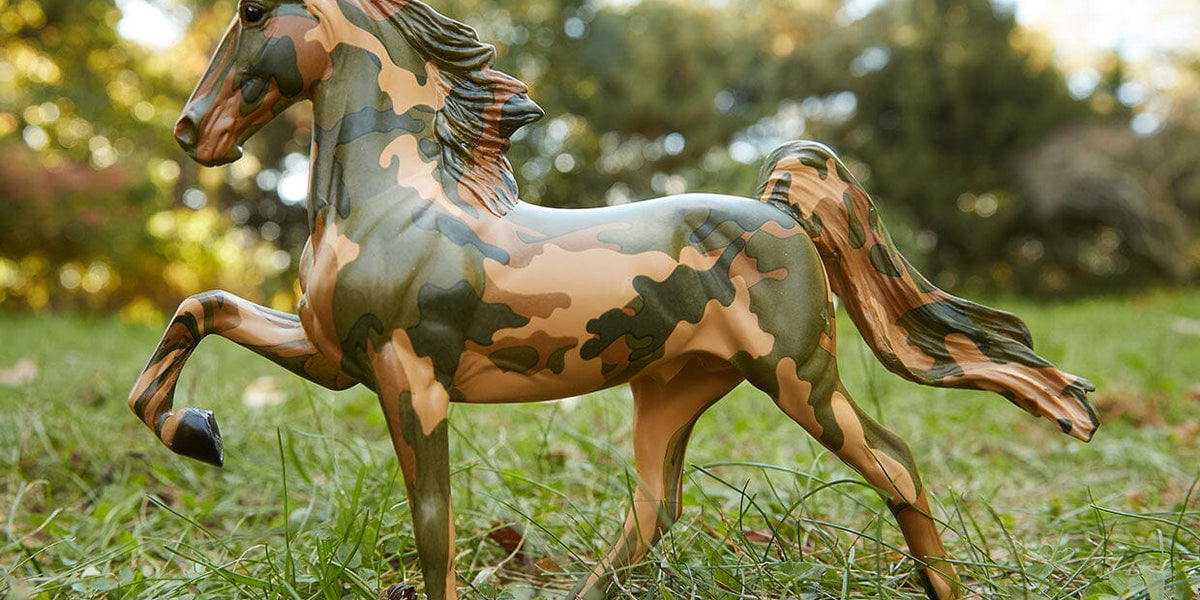 Honor | 2025 Hope Horse — BreyerHorses.com