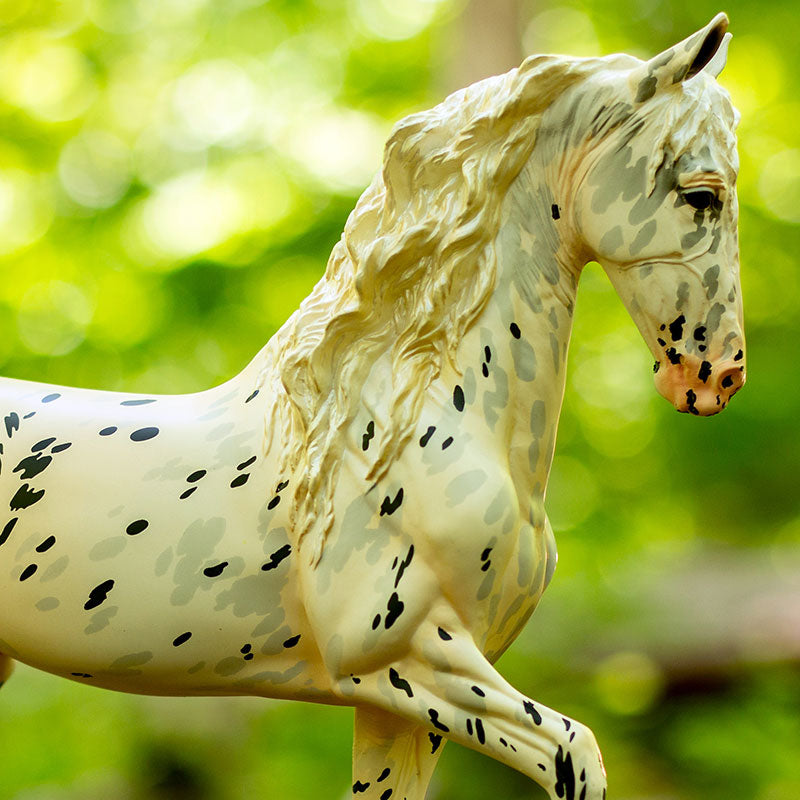 About the Premier Collection - BreyerHorses.com